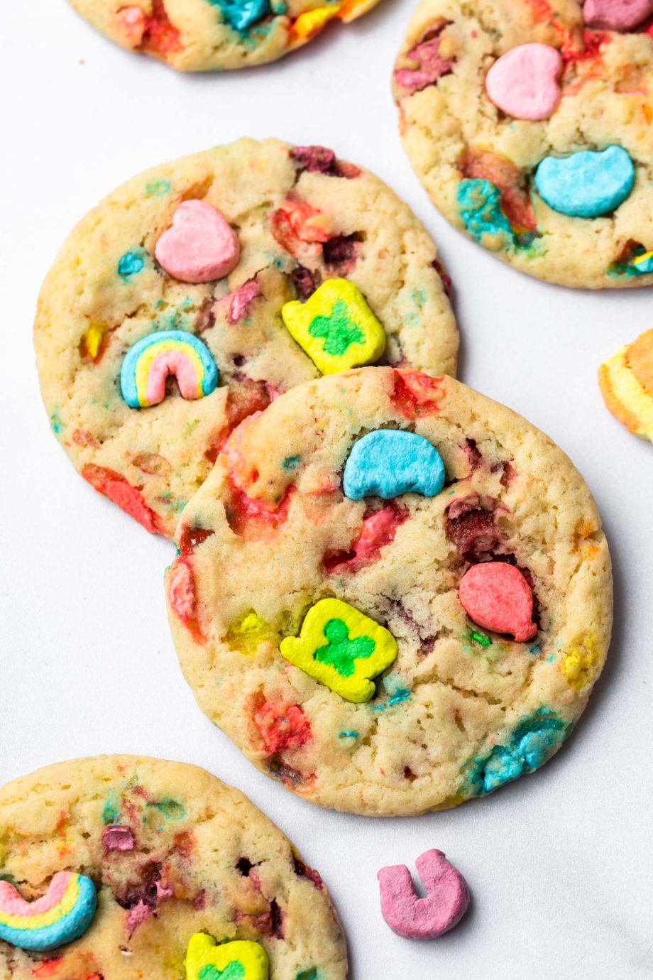 Lucky Charms Cookies - Simply Whisked